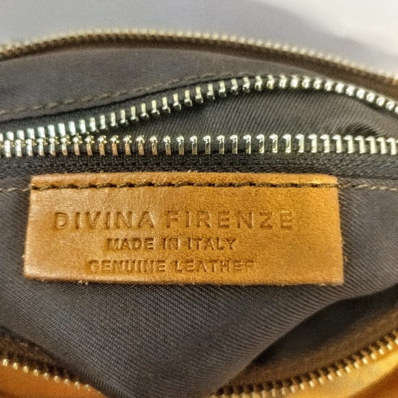 Divina Firenze | Bags | Divina Firenze Italian Leather Shoulder Bag ...